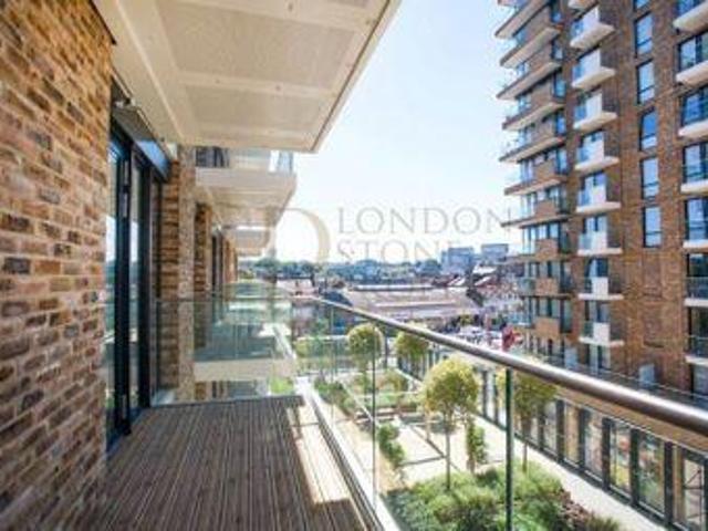 1 Bedrooms Flat for rent in Compton House, Victory Parade SE18