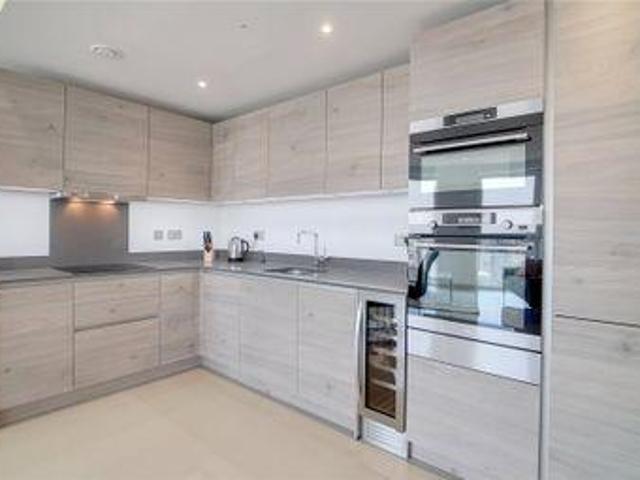 1 Bedrooms Flat for rent in Conquest Tower, Blackfriars Circus, 130 Blackfriars Road, London SE1