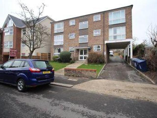 1 Bedrooms Flat for rent in Catherines Court, Bosworth Road, New Barnet, Hertfordshire EN5