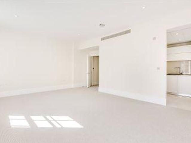 1 Bedrooms Flat for rent in Cavalry Square, London SW3