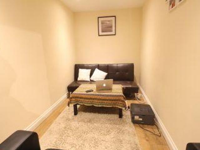 1 Bedrooms Flat for rent in Cavell Road, Tottenham N17