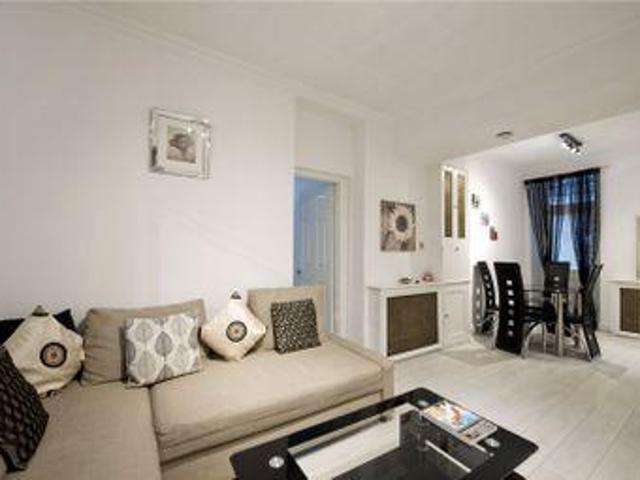1 Bedrooms Flat for rent in Cadogan Court, Draycott Avenue, London SW3
