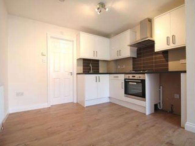1 Bedrooms Flat for rent in Caedmon Road, Holloway N7