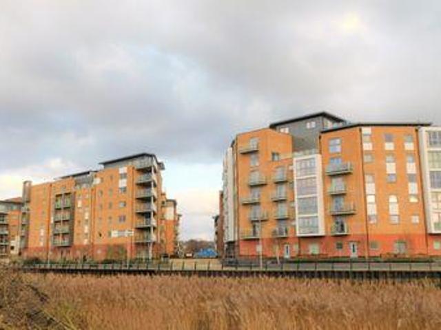 1 Bedrooms Flat for rent in Caelum Drive, Colchester CO2