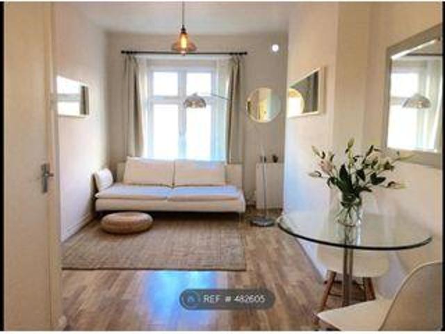 1 Bedrooms Flat for rent in Caledonian Road, London N1