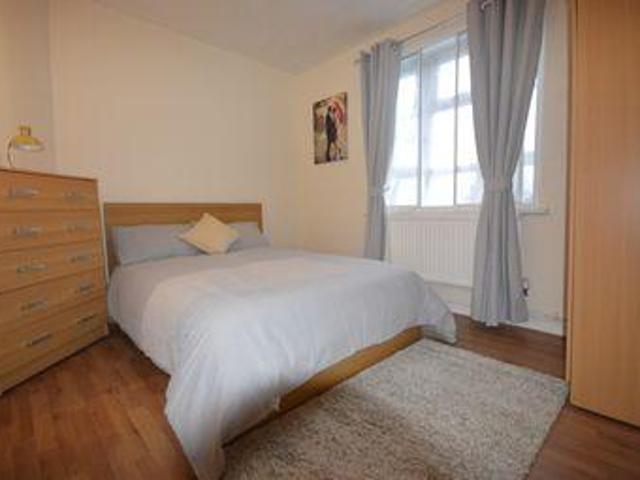 1 Bedrooms Flat for rent in Calvert House, White City W12