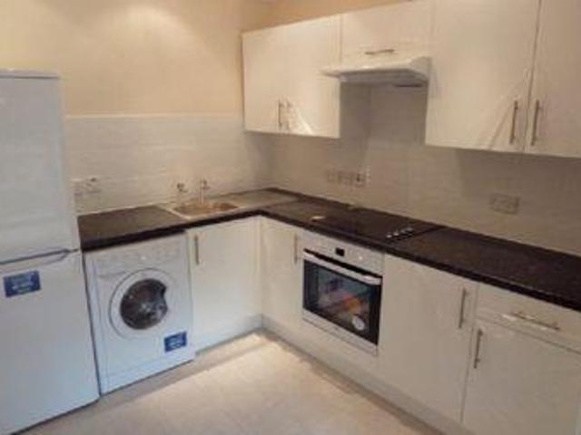 1 Bedrooms Flat for rent in Cambridge Road, Seven Kings, Ilford IG3