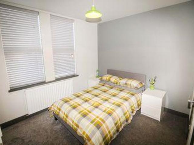1 Bedrooms Flat for rent in Cambridge Street, Castleford, Leeds WF10