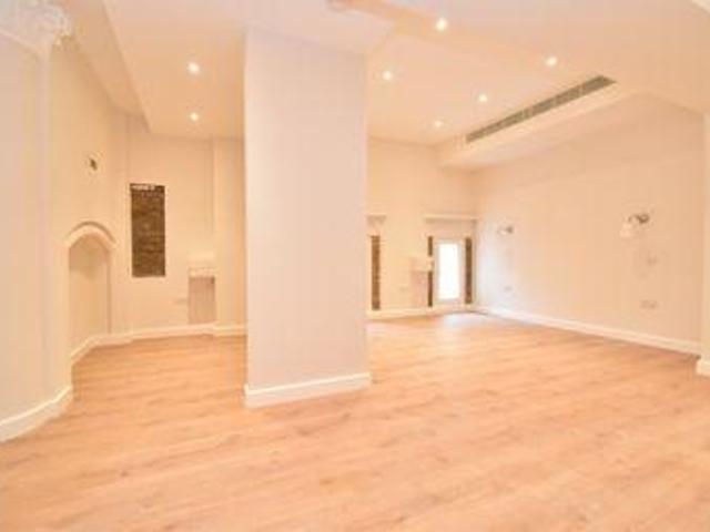 1 Bedrooms Flat for rent in Camden Park Road, Camden NW1