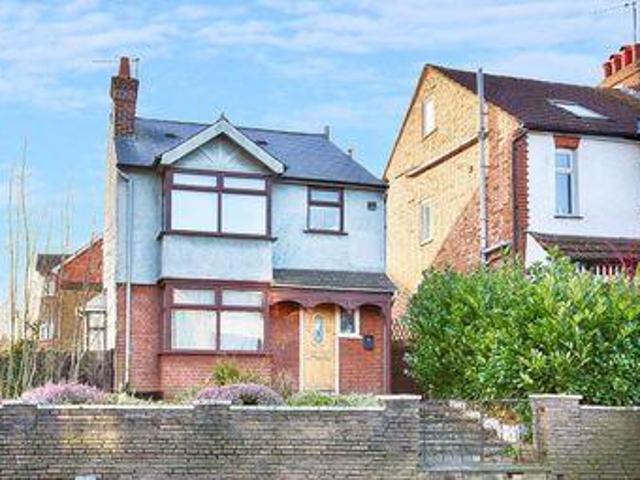 1 Bedrooms Flat for rent in Camp Road, St.Albans AL1