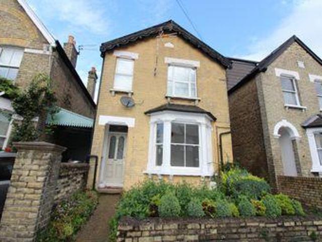 1 Bedrooms Flat for rent in Canbury Park Road, Kingston Upon Thames KT2