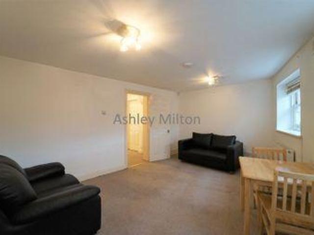 1 Bedrooms Flat for rent in Canterbury Road, London NW6