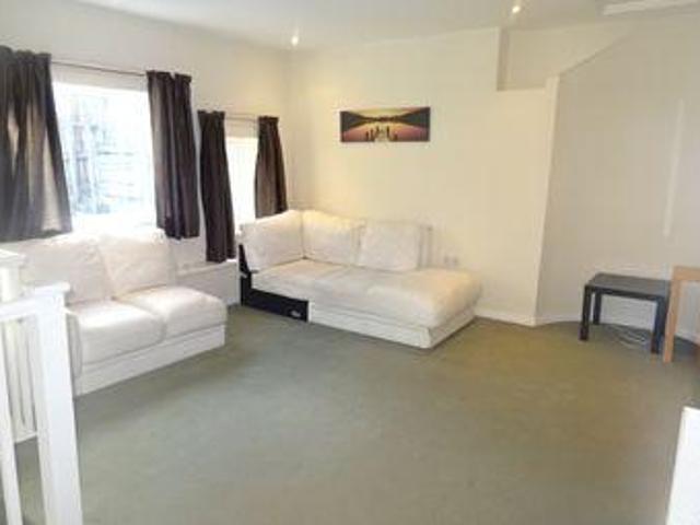 1 Bedrooms Flat for rent in Cardiff Road, Nantgarw, Cardiff CF15