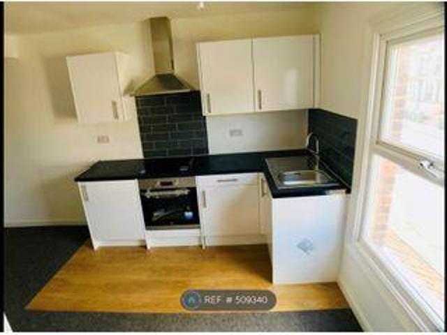 1 Bedrooms Flat for rent in Cardiff Road, Watford WD18