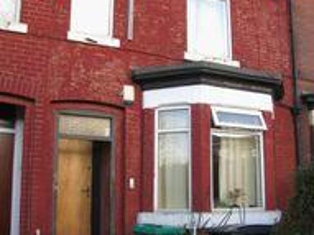1 Bedrooms Flat for rent in Carmoor Road, Manchester M13