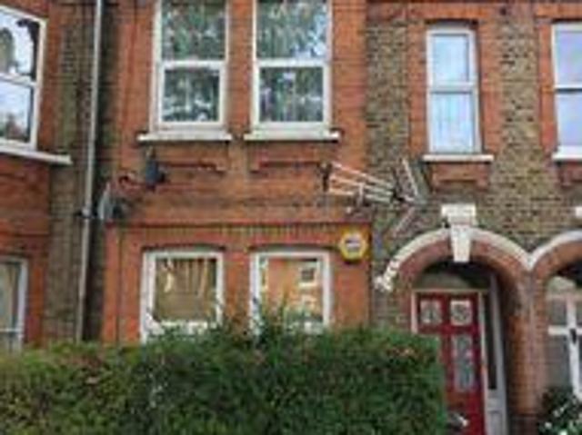 1 Bedrooms Flat for rent in Carr Road, London E17