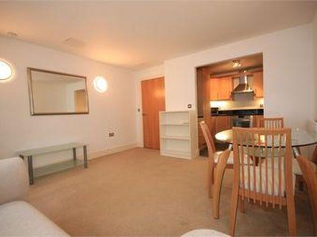 1 Bedrooms Flat for rent in Cassilis Road, Moorhouse, Canary Wharf E14