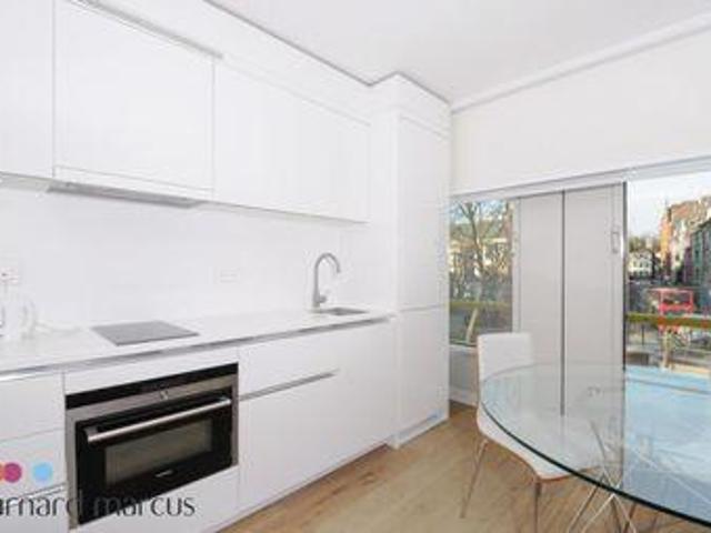 1 Bedrooms Flat for rent in Central St. Giles Piazza, London WC2H