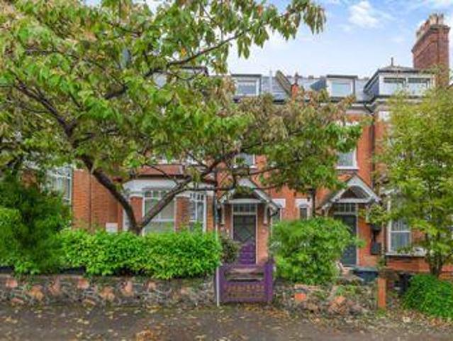1 Bedrooms Flat for rent in Church Crescent, Muswell Hill N10