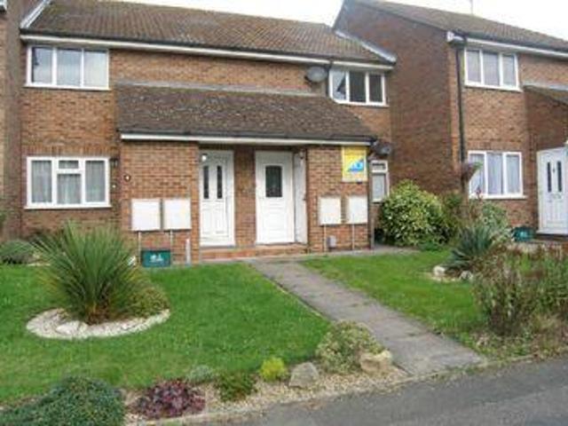 1 Bedrooms Flat for rent in Church Field, Ware, Herts SG12