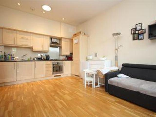 1 Bedrooms Flat for rent in Church Road, Guildford GU1