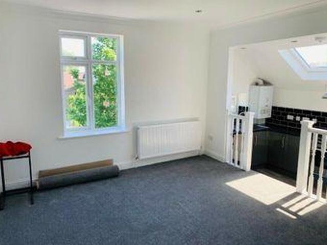 1 Bedrooms Flat for rent in Church Road, London NW10