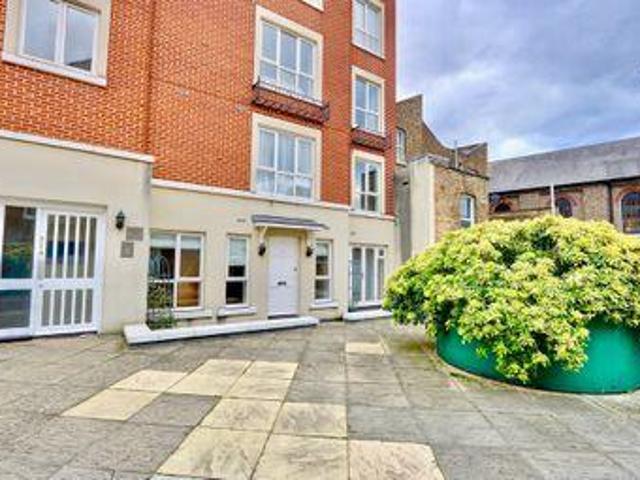 1 Bedrooms Flat for rent in Church Road, London W3