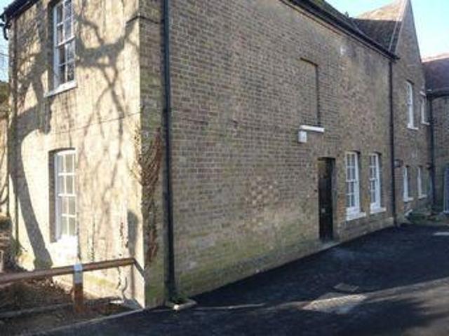 1 Bedrooms Flat for rent in Church Street, St. Neots PE19