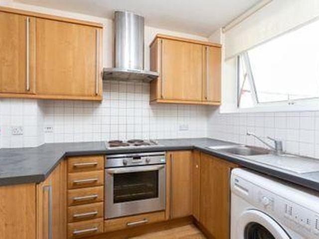 1 Bedrooms Flat for rent in Chamberlain Close, Ilford IG1