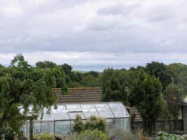 1 Bedrooms Flat for rent in Channel View Road, Brighton BN2
