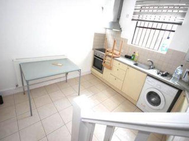 1 Bedrooms Flat for rent in Chapel Way, London N7