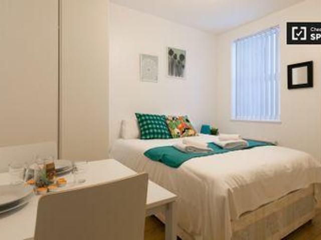 1 Bedrooms Flat for rent in Chaplin Road, London NW2
