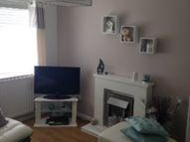 1 Bedrooms Flat for rent in Charminster Drive, Styvechale, Coventry CV3