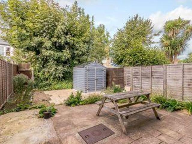 1 Bedrooms Flat for rent in Chatsworth Avenue, London SW20