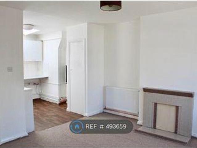 1 Bedrooms Flat for rent in Chatterton Road, Bromley BR2