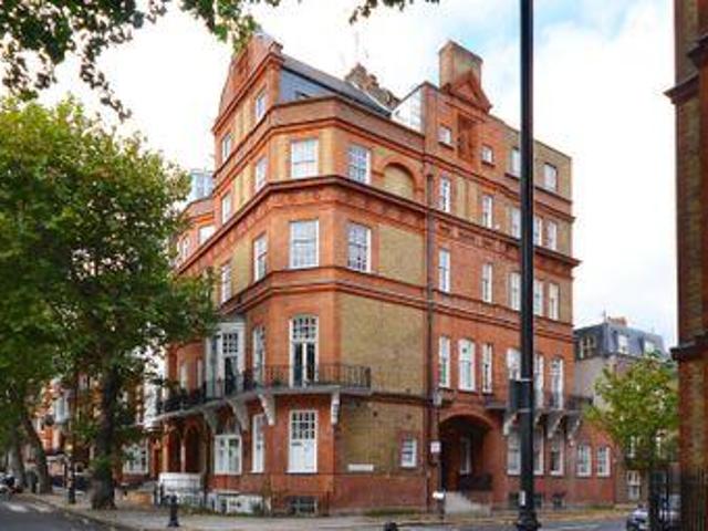 1 Bedrooms Flat for rent in Chelsea Embankment, Chelsea, London SW3