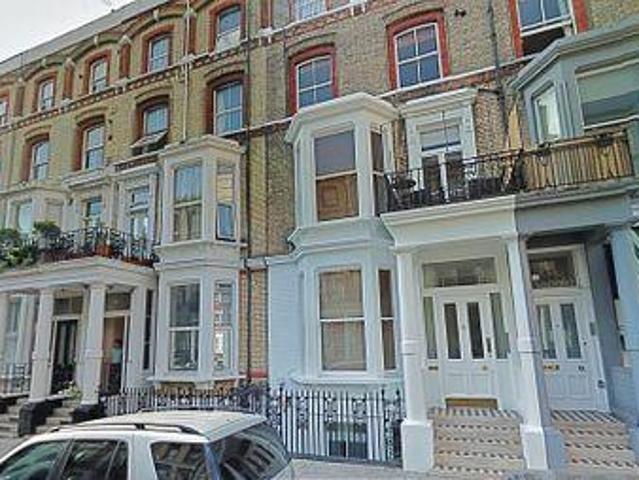 1 Bedrooms Flat for rent in Cheniston Gardens, Kensington W8