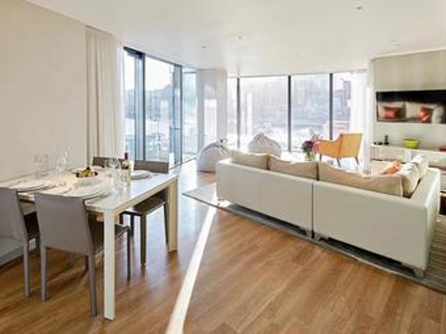 1 Bedrooms Flat for rent in Cheval Three Quays, Lower Thames Street, City, London EC3R