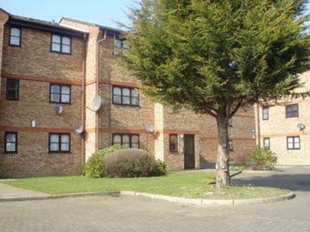 1 Bedrooms Flat for rent in Chobham Road, London E15