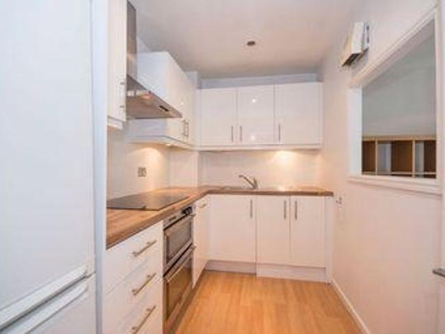 1 Bedrooms Flat for rent in Clapham Park Road, London SW4
