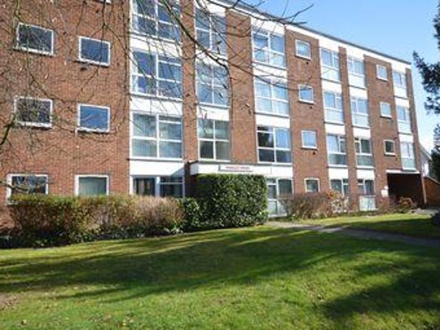 1 Bedrooms Flat for rent in Claremont Road, Surbiton KT6