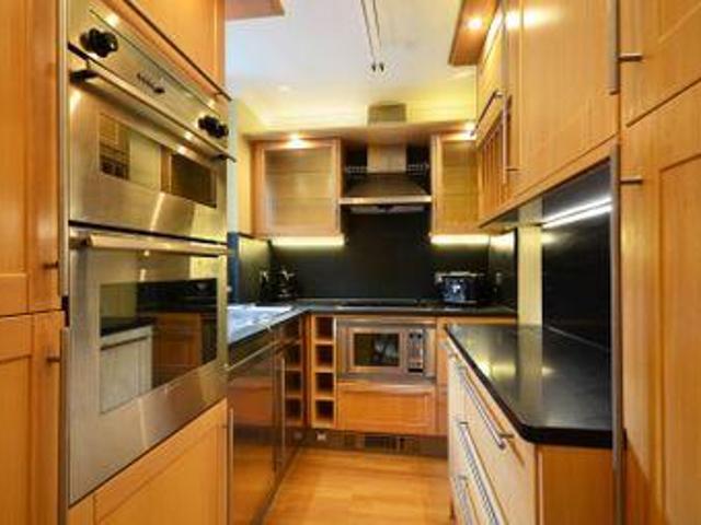 1 Bedrooms Flat for rent in Clarges Mews, Mayfair, London W1J