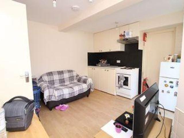 1 Bedrooms Flat for rent in Cranbrook Park, Wood Green N22