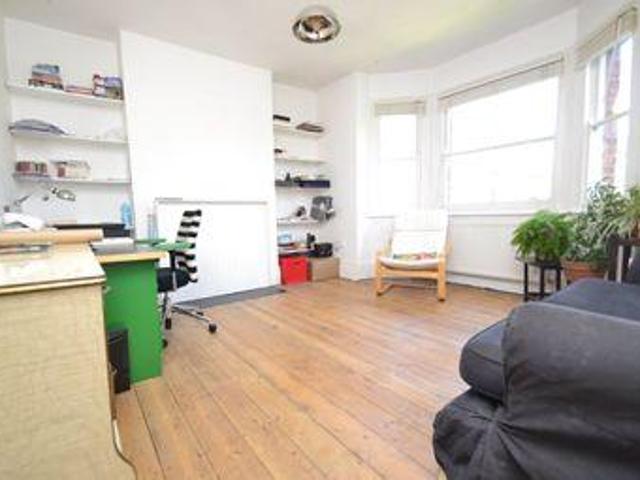 1 Bedrooms Flat for rent in Cressida Road, London N19