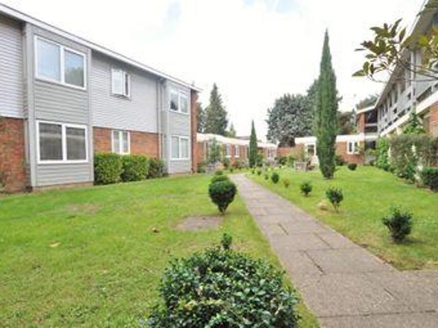 1 Bedrooms Flat for rent in Cross Lanes, Guildford GU1