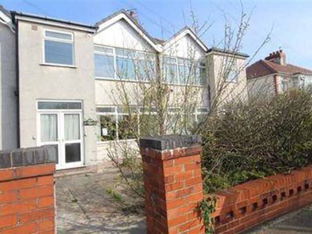 1 Bedrooms Flat for rent in Cumberland Avenue, Thornton Cleveleys FY5