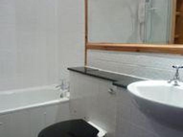 1 Bedrooms Flat for rent in Cumberland Street, New Town, Edinburgh EH3