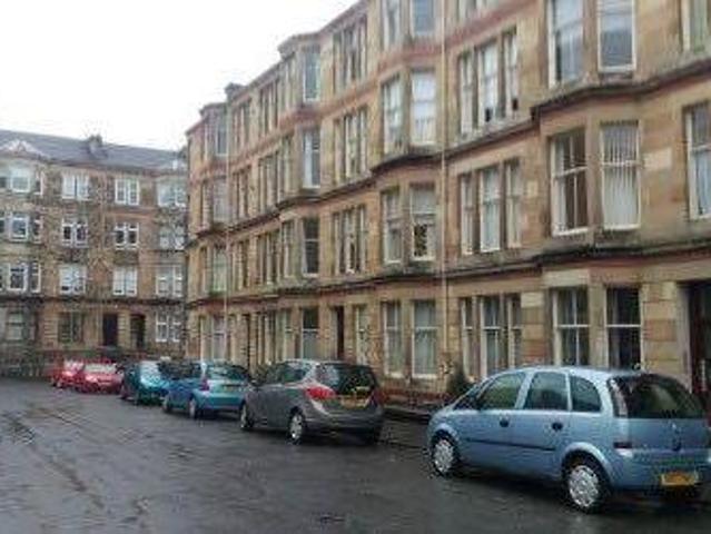 1 Bedrooms Flat for rent in Cumming Drive, Glasgow G42