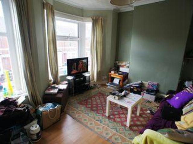 1 Bedrooms Flat for rent in Cwmdare Street, Cathays, Cardiff. CF24