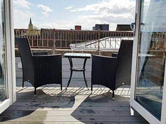 1 Bedrooms Flat for rent in Amberley Place, Windsor SL4